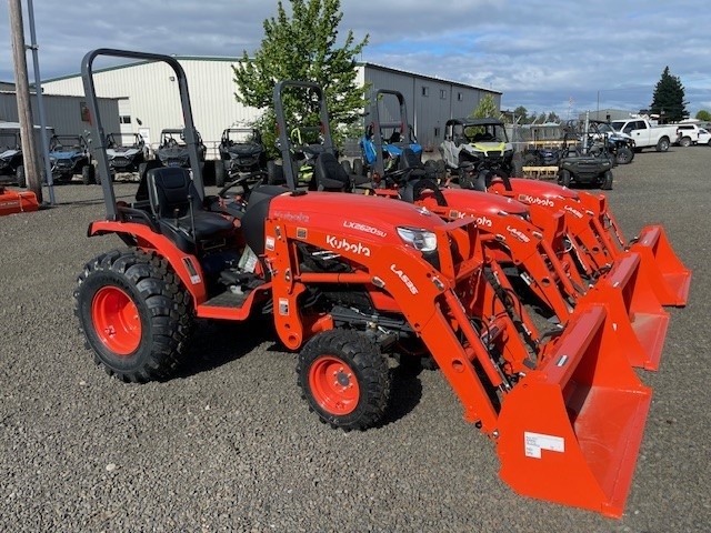 Kubota LX2620SU - Mid Valley Tractor